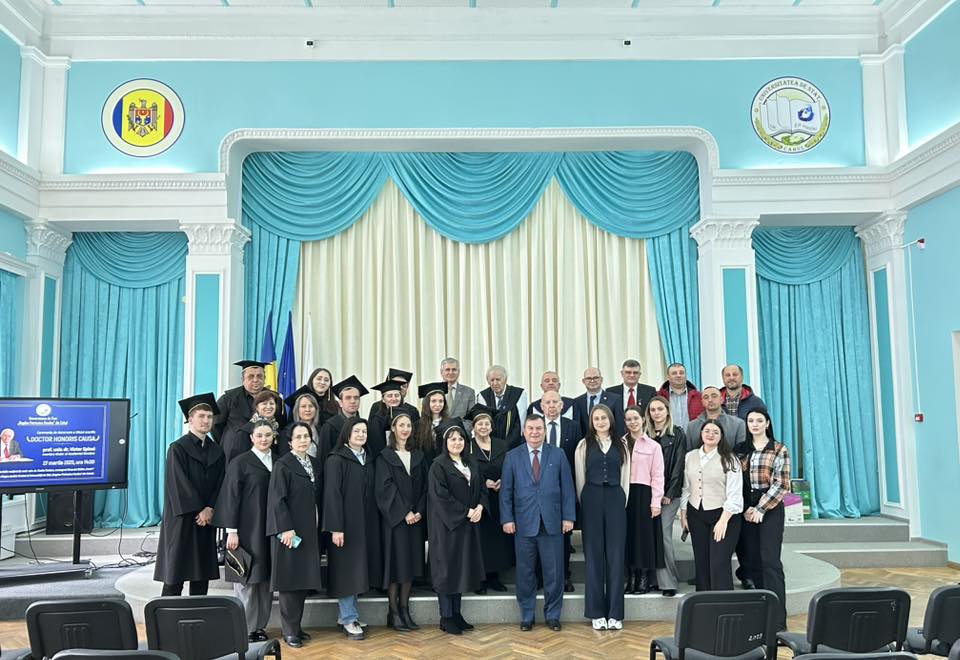 Ceremonia de decernare a titlului onorific DOCTOR HONORIS CAUSA prof. univ. dr. Victor Spinei ...